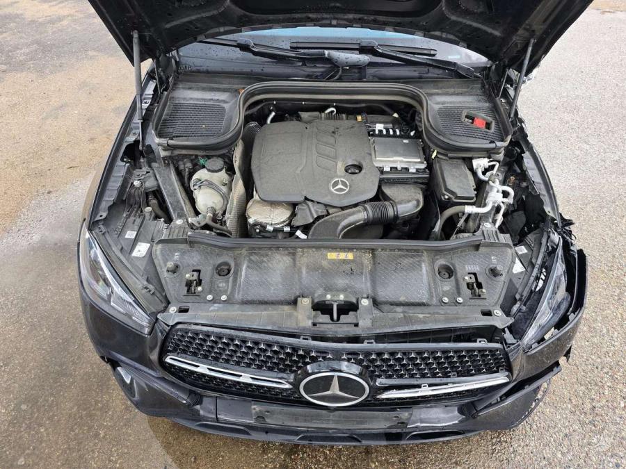 Melns Mercedes-Benz GLE 350 2023 Alīta, ar dzinēja tilpumu 2.00 L un nobraukumu 102 tūkst. km par 47650 €, foto 29 vietnē AUTOMOTO.COM.LV