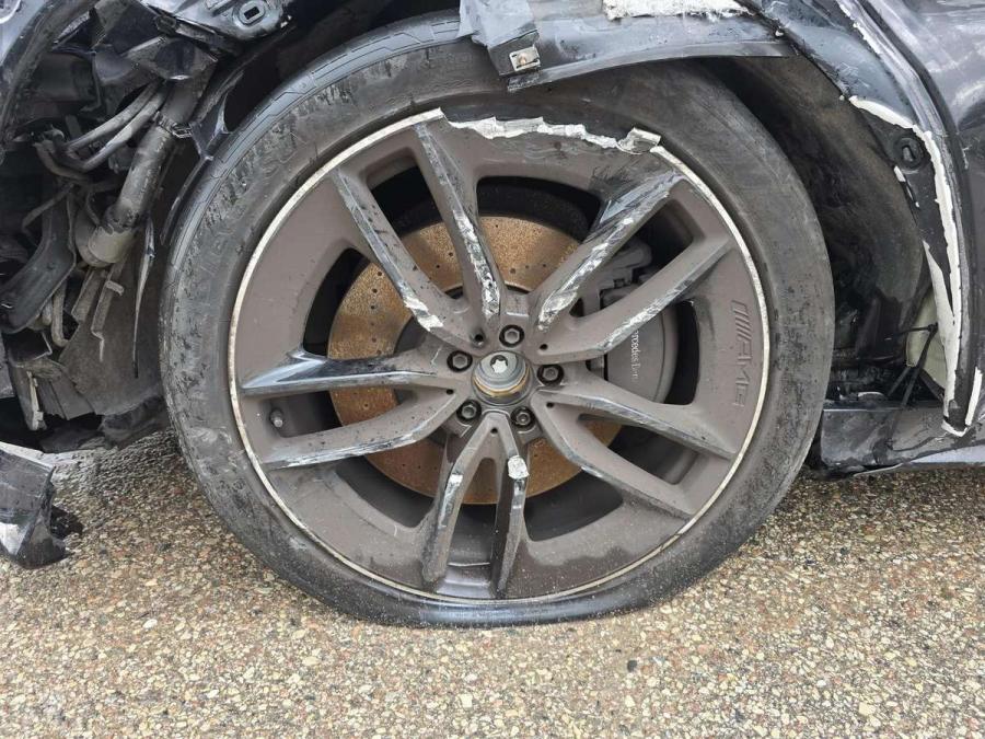 Melns Mercedes-Benz GLE 350 2023 Alīta, ar dzinēja tilpumu 2.00 L un nobraukumu 102 tūkst. km par 47650 €, foto 35 vietnē AUTOMOTO.COM.LV