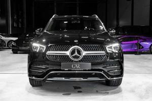 Черный Мерседес ГЛE 350 2023 в Рига, объемом двигателя 1.99 л и пробегом 30 тыс. км за 63525 €, фото 3 на AUTOMOTO.COM.LV