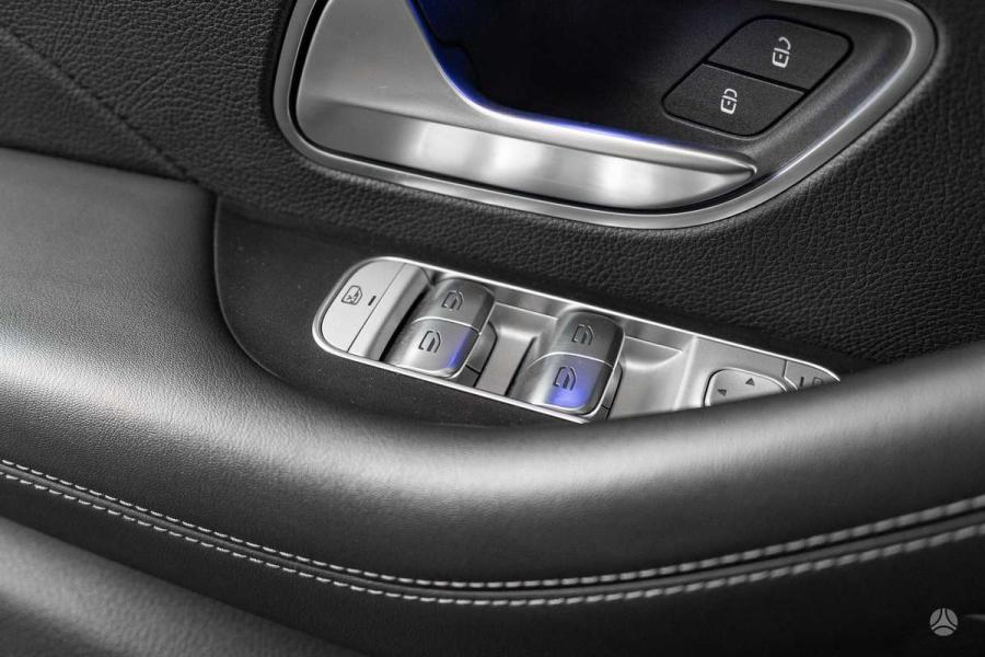 Черный Мерседес ГЛE 350 2023 в Рига, объемом двигателя 1.99 л и пробегом 30 тыс. км за 63525 €, фото 17 на AUTOMOTO.COM.LV
