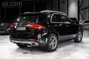 Melns Mercedes-Benz GLE 350 2023 Rīga, ar dzinēja tilpumu 2.00 L un nobraukumu 30 tūkst. km par 62250 €, foto 5 vietnē AUTOMOTO.COM.LV