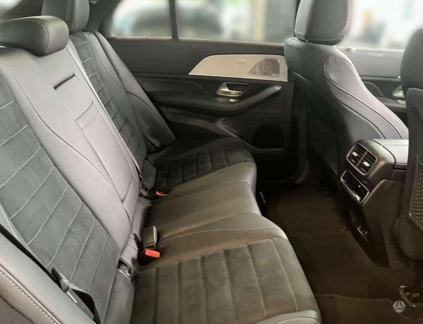 Black Mercedes-Benz GLE 350 2024 in Vilnius, with an engine capacity of 1.99 L and mileage of 109 thousand km for 67000 €, photo 9 on AUTOMOTO.COM.LV