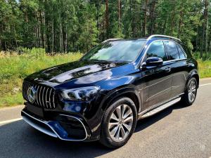 Черный Мерседес ГЛE 350 2020 в Казлу-Руда, объемом двигателя 1.99 л и пробегом 175 тыс. км за 39000 €, фото  на AUTOMOTO.COM.LV