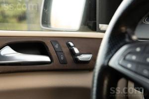 Blue Mercedes-Benz GLE 350 2016 in Riga, with an engine capacity of 3.00 L and mileage of 160 thousand km for 29300 €, photo 10 on AUTOMOTO.COM.LV