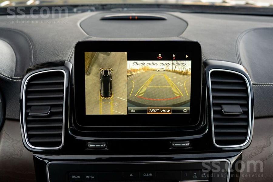 Blue Mercedes-Benz GLE 350 2016 in Riga, with an engine capacity of 3.00 L and mileage of 160 thousand km for 29300 €, photo 14 on AUTOMOTO.COM.LV