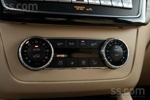 Blue Mercedes-Benz GLE 350 2016 in Riga, with an engine capacity of 3.00 L and mileage of 160 thousand km for 29300 €, photo 16 on AUTOMOTO.COM.LV