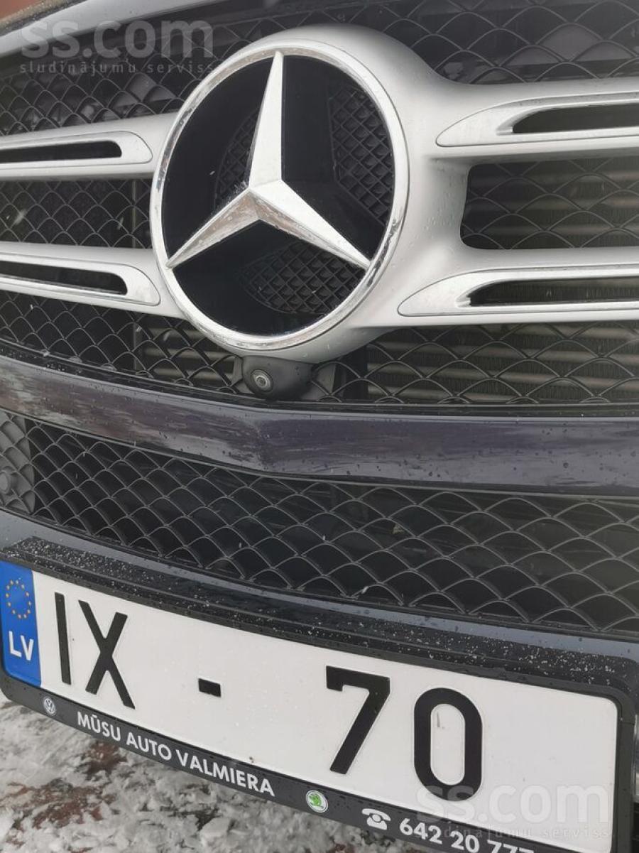 Zils Mercedes-Benz GLE 350 2016 Valmiera, ar dzinēja tilpumu 3.00 L un nobraukumu 270 tūkst. km par 21900 €, foto 17 vietnē AUTOMOTO.COM.LV
