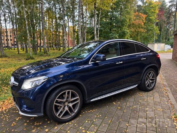 Zils Mercedes-Benz GLE 350 2016 Rīga, ar dzinēja tilpumu 3.00 L un nobraukumu 170 tūkst. km par 26500 €, foto 1 vietnē AUTOMOTO.COM.LV