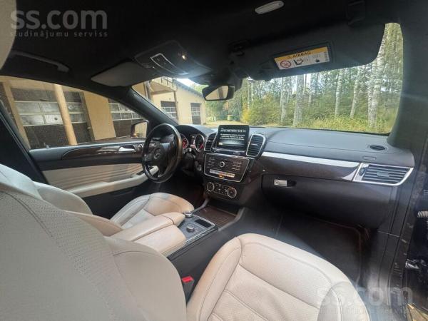 Zils Mercedes-Benz GLE 350 2016 Rīga, ar dzinēja tilpumu 3.00 L un nobraukumu 170 tūkst. km par 26500 €, foto 6 vietnē AUTOMOTO.COM.LV