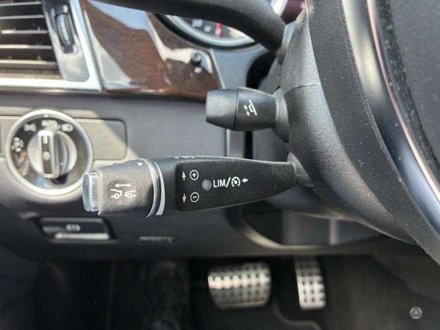 Blue Mercedes-Benz GLE 350 2017 in Vilnius, with an engine capacity of 2.99 L and mileage of 81 thousand km for 34900 €, photo 25 on AUTOMOTO.COM.LV