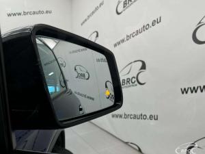 Blue Mercedes-Benz GLE 350 2017 in Vilnius, with an engine capacity of 2.99 L and mileage of 301 thousand km for 26900 €, photo 11 on AUTOMOTO.COM.LV