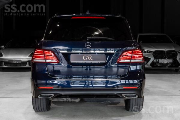 Zils Mercedes-Benz GLE 350 2018 Rīga, ar dzinēja tilpumu 3.00 L un nobraukumu 171 tūkst. km par 27950 €, foto 5 vietnē AUTOMOTO.COM.LV