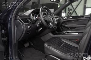 Zils Mercedes-Benz GLE 350 2018 Rīga, ar dzinēja tilpumu 3.00 L un nobraukumu 171 tūkst. km par 27950 €, foto 11 vietnē AUTOMOTO.COM.LV