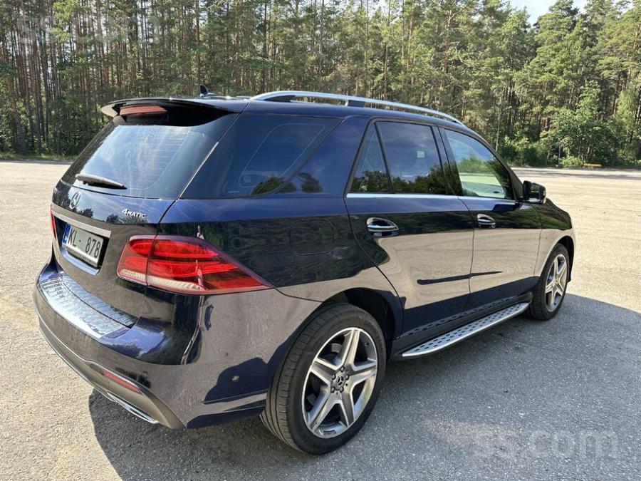 Синий Мерседес ГЛE 350 2019 в Юрмала, объемом двигателя 3.00 л и пробегом 134 тыс. км за 29500 €, фото 3 на AUTOMOTO.COM.LV