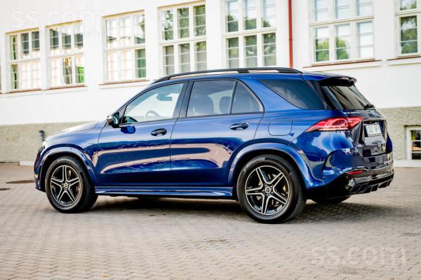 Blue Mercedes-Benz GLE 350 2020 in Tallinn, with an engine capacity of 2.00 L and mileage of 164 thousand km for 43500 €, photo 2 on AUTOMOTO.COM.LV