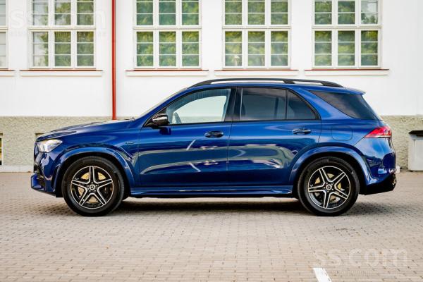Blue Mercedes-Benz GLE 350 2020 in Tallinn, with an engine capacity of 2.00 L and mileage of 164 thousand km for 43500 €, photo 3 on AUTOMOTO.COM.LV