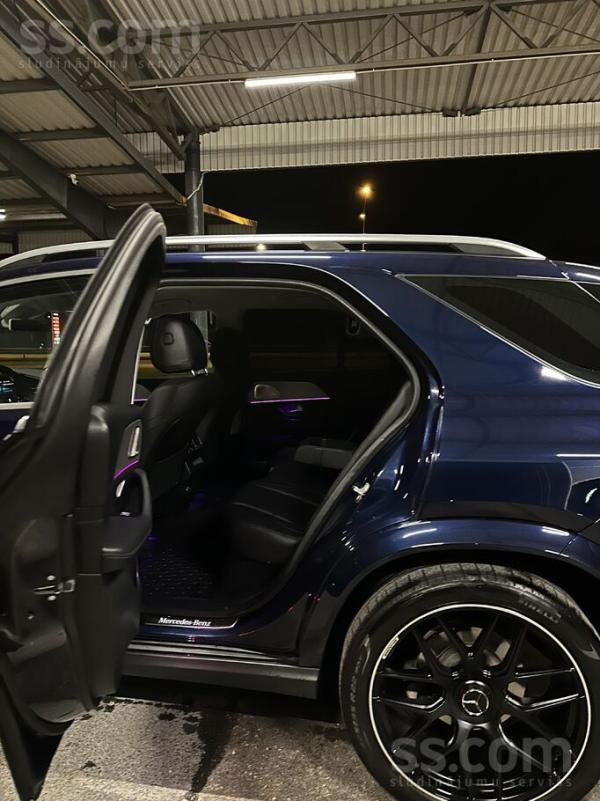 Zils Mercedes-Benz GLE 350 2020 Rīga, ar dzinēja tilpumu 3.00 L un nobraukumu 59 tūkst. km par 55950 €, foto 11 vietnē AUTOMOTO.COM.LV