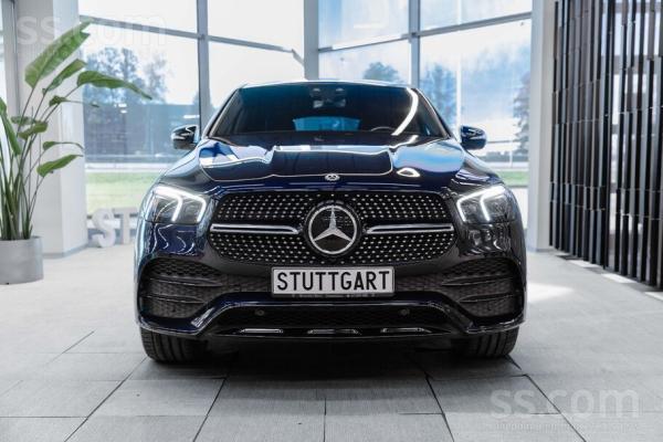 Синий Мерседес ГЛE 350 2020 в Рига, объемом двигателя 3.00 л и пробегом 193 тыс. км за 56000 €, фото 3 на AUTOMOTO.COM.LV