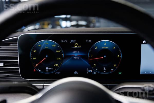 Синий Мерседес ГЛE 350 2020 в Рига, объемом двигателя 3.00 л и пробегом 193 тыс. км за 56000 €, фото 11 на AUTOMOTO.COM.LV