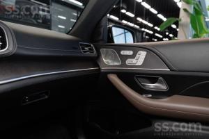 Zils Mercedes-Benz GLE 350 2020 Rīga, ar dzinēja tilpumu 3.00 L un nobraukumu 193 tūkst. km par 56000 €, foto 15 vietnē AUTOMOTO.COM.LV