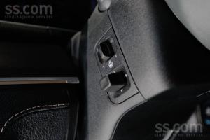 Zils Mercedes-Benz GLE 350 2020 Rīga, ar dzinēja tilpumu 3.00 L un nobraukumu 193 tūkst. km par 56000 €, foto 24 vietnē AUTOMOTO.COM.LV