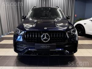 Blue Mercedes-Benz GLE 350 2021 in Riga, with an engine capacity of 2.00 L and mileage of 122 thousand km for 53990 €, photo 2 on AUTOMOTO.COM.LV