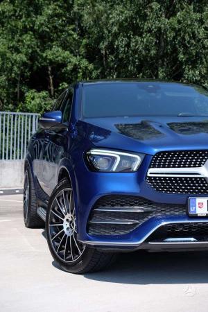 Blue Mercedes-Benz GLE 350 2021 in Vilnius, with an engine capacity of 1.95 L and mileage of 122 thousand km for 51000 €, photo 13 on AUTOMOTO.COM.LV