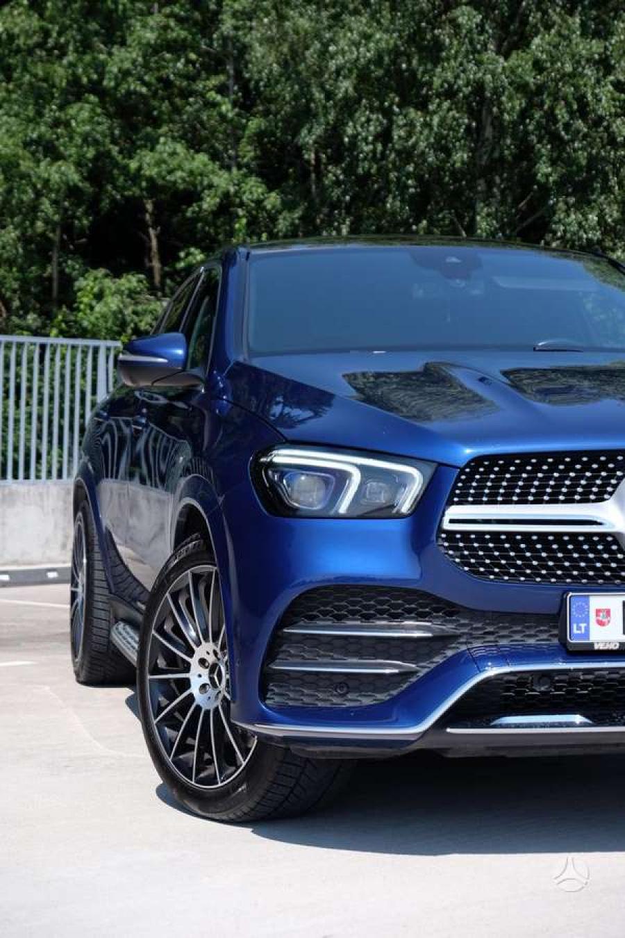 Blue Mercedes-Benz GLE 350 2021 in Vilnius, with an engine capacity of 1.95 L and mileage of 122 thousand km for 51000 €, photo 13 on AUTOMOTO.COM.LV