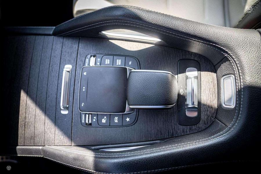 Zils Mercedes-Benz GLE 350 2021 Viļņa, ar dzinēja tilpumu 0.00 L un nobraukumu 183 tūkst. km par 52900 €, foto 24 vietnē AUTOMOTO.COM.LV