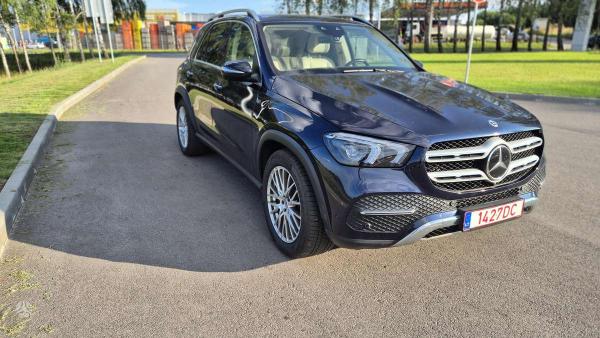 Zils Mercedes-Benz GLE 350 2022 Viļņa, ar dzinēja tilpumu 1.95 L un nobraukumu 186 tūkst. km par 42349 €, foto 4 vietnē AUTOMOTO.COM.LV