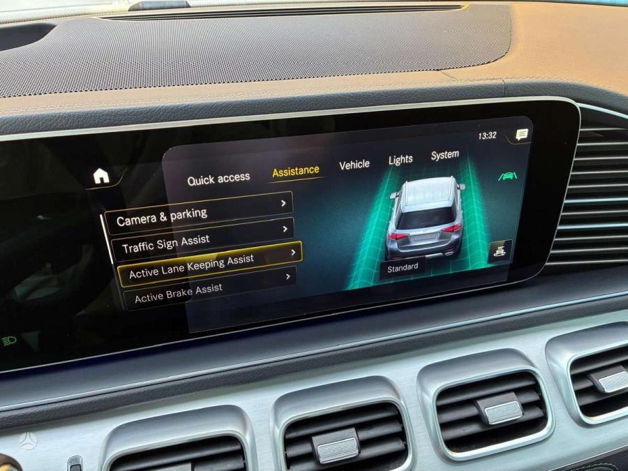 Zils Mercedes-Benz GLE 350 2022 Viļņa, ar dzinēja tilpumu 1.95 L un nobraukumu 144 tūkst. km par 49999 €, foto 22 vietnē AUTOMOTO.COM.LV
