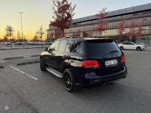 Zils Mercedes-Benz GLE 350 2016 Klaipėda, ar dzinēja tilpumu 2.99 L un nobraukumu 117 tūkst. km par 25900 €, foto 9 vietnē AUTOMOTO.COM.LV