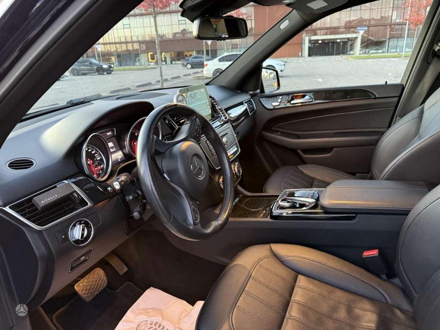 Zils Mercedes-Benz GLE 350 2016 Klaipėda, ar dzinēja tilpumu 2.99 L un nobraukumu 117 tūkst. km par 25900 €, foto 15 vietnē AUTOMOTO.COM.LV