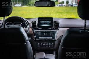 Коричневый Мерседес ГЛE 350 2016 в Рига, объемом двигателя 3.00 л и пробегом 183 тыс. км за 22990 €, фото 8 на AUTOMOTO.COM.LV