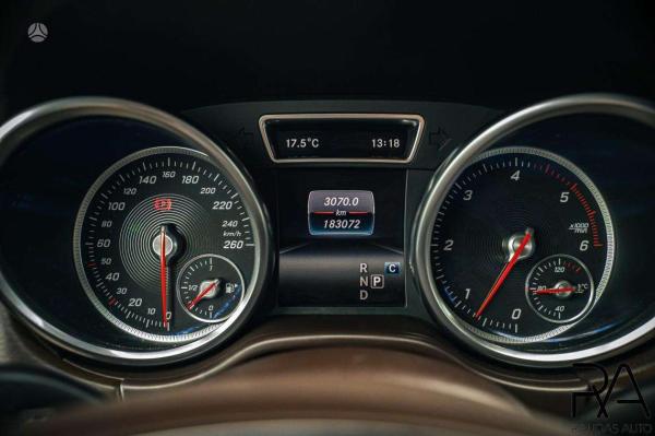 Brown Mercedes-Benz GLE 350 2016 in Riga, with an engine capacity of 2.99 L and mileage of 183 thousand km for 22990 €, photo 9 on AUTOMOTO.COM.LV