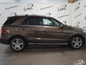Brūns Mercedes-Benz GLE 350 2018 Rīga, ar dzinēja tilpumu 3.00 L un nobraukumu 210 tūkst. km par 26900 €, foto 26 vietnē AUTOMOTO.COM.LV