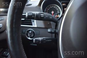 Brown Mercedes-Benz GLE 350 2018 in Riga, with an engine capacity of 3.00 L and mileage of 210 thousand km for 24900 €, photo 7 on AUTOMOTO.COM.LV