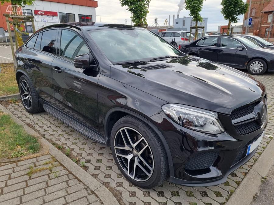 Мерседес ГЛE 350 2016 в Клайпеда, объемом двигателя 3.00 л и пробегом 238 тыс. км за 29999 €, фото 5 на AUTOMOTO.COM.LV
