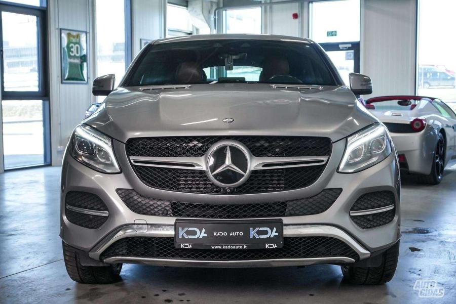 Mercedes-Benz GLE 350 2015 Marijampole, ar dzinēja tilpumu 3.00 L un nobraukumu 205 tūkst. km par 25750 €, foto 4 vietnē AUTOMOTO.COM.LV