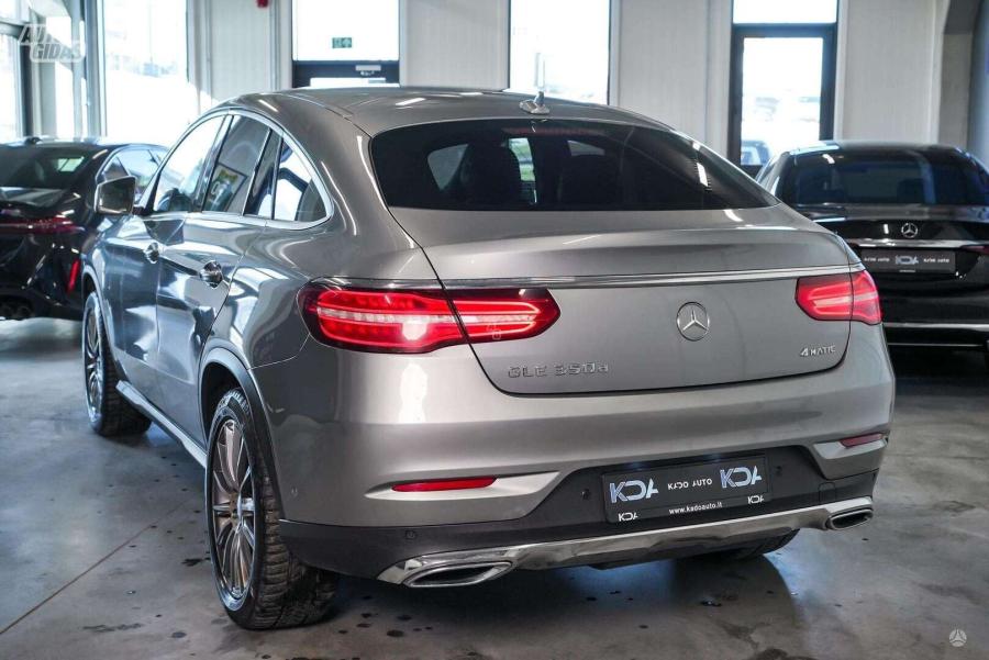Mercedes-Benz GLE 350 2015 Marijampole, ar dzinēja tilpumu 3.00 L un nobraukumu 205 tūkst. km par 25750 €, foto 9 vietnē AUTOMOTO.COM.LV