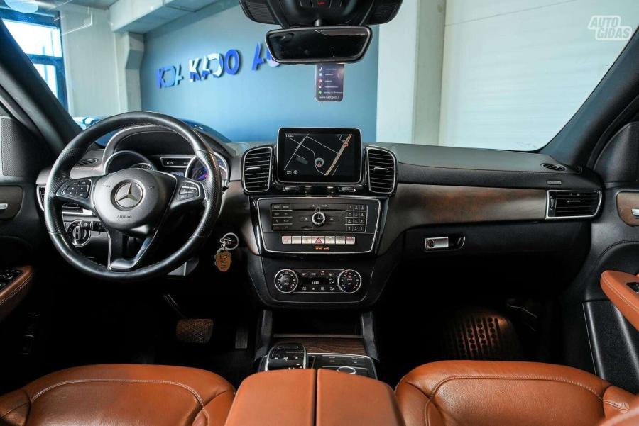 Mercedes-Benz GLE 350 2015 Marijampole, ar dzinēja tilpumu 3.00 L un nobraukumu 205 tūkst. km par 25750 €, foto 15 vietnē AUTOMOTO.COM.LV