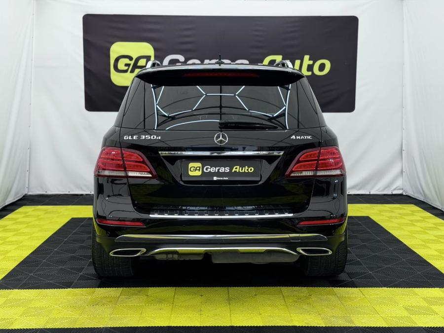 Mercedes-Benz GLE 350 2015 in Vilnius, with an engine capacity of 0.00 L and mileage of 0 thousand km for 19299 €, photo 6 on AUTOMOTO.COM.LV