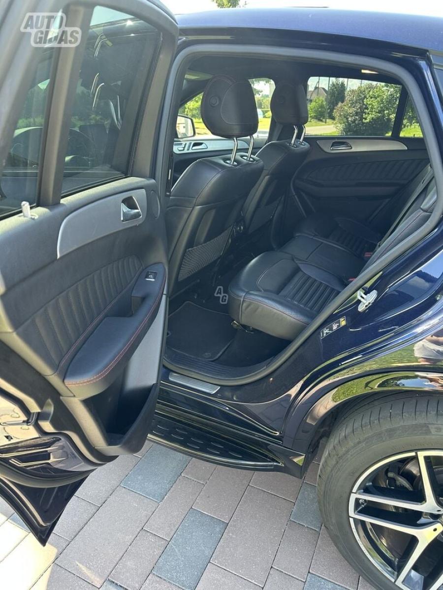 Mercedes-Benz GLE 350 2016 in Sakiai, with an engine capacity of 3.00 L and mileage of 117 thousand km for 41000 €, photo 12 on AUTOMOTO.COM.LV