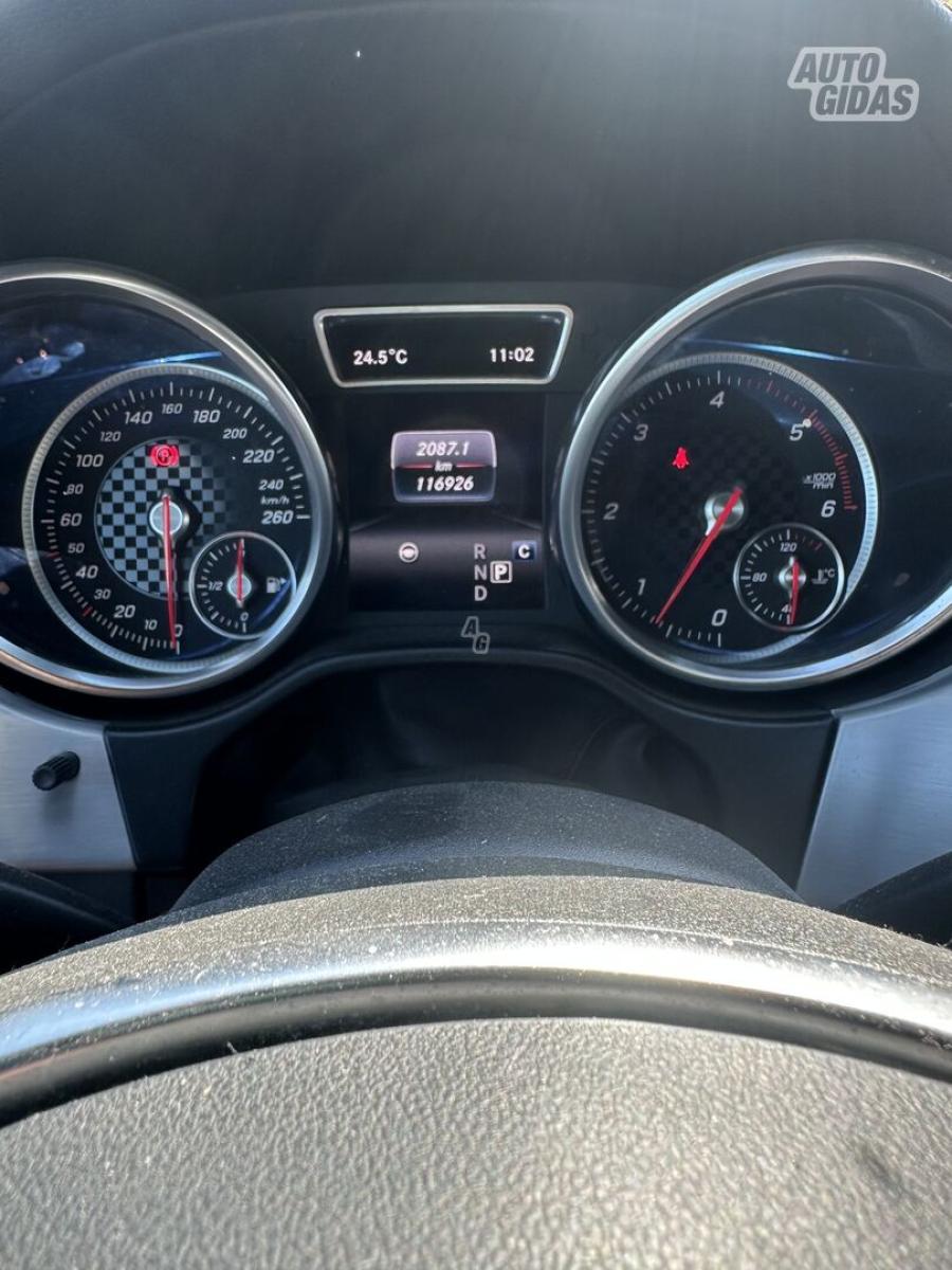 Mercedes-Benz GLE 350 2016 in Sakiai, with an engine capacity of 3.00 L and mileage of 117 thousand km for 41000 €, photo 14 on AUTOMOTO.COM.LV