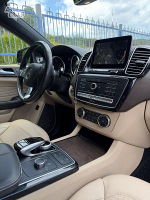 Мерседес ГЛE 350 2016 в Вильнюс, объемом двигателя 3.00 л и пробегом 114 тыс. км за 32000 €, фото 15 на AUTOMOTO.COM.LV