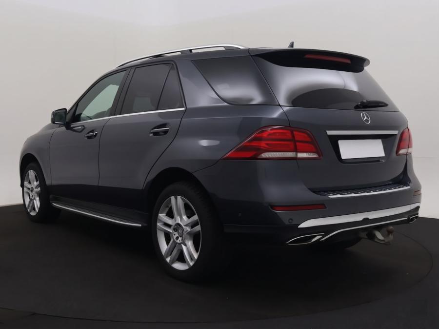 Mercedes-Benz GLE 350 2016 in Kaunas, with an engine capacity of 3.00 L and mileage of 153 thousand km for 25900 €, photo 4 on AUTOMOTO.COM.LV