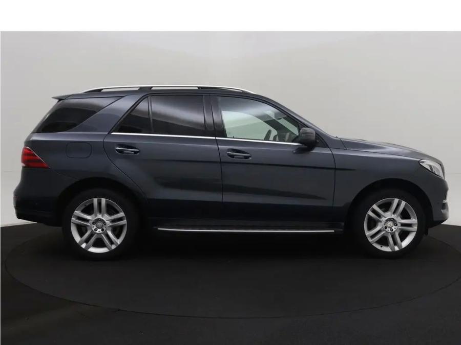 Mercedes-Benz GLE 350 2016 in Kaunas, with an engine capacity of 3.00 L and mileage of 153 thousand km for 25900 €, photo 6 on AUTOMOTO.COM.LV