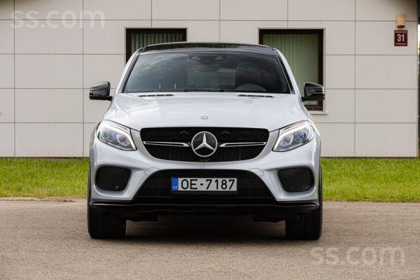 Mercedes-Benz GLE 350 2017 Jelgava, ar dzinēja tilpumu 3.00 L un nobraukumu 0 tūkst. km par 29950 €, foto 2 vietnē AUTOMOTO.COM.LV