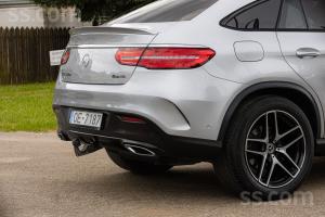 Mercedes-Benz GLE 350 2017 in Jelgava, with an engine capacity of 3.00 L and mileage of 0 thousand km for 29950 €, photo 8 on AUTOMOTO.COM.LV