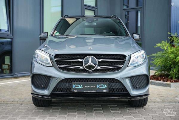 Mercedes-Benz GLE 350 2017 in Kaunas, with an engine capacity of 3.00 L and mileage of 282 thousand km for 22450 €, photo 4 on AUTOMOTO.COM.LV